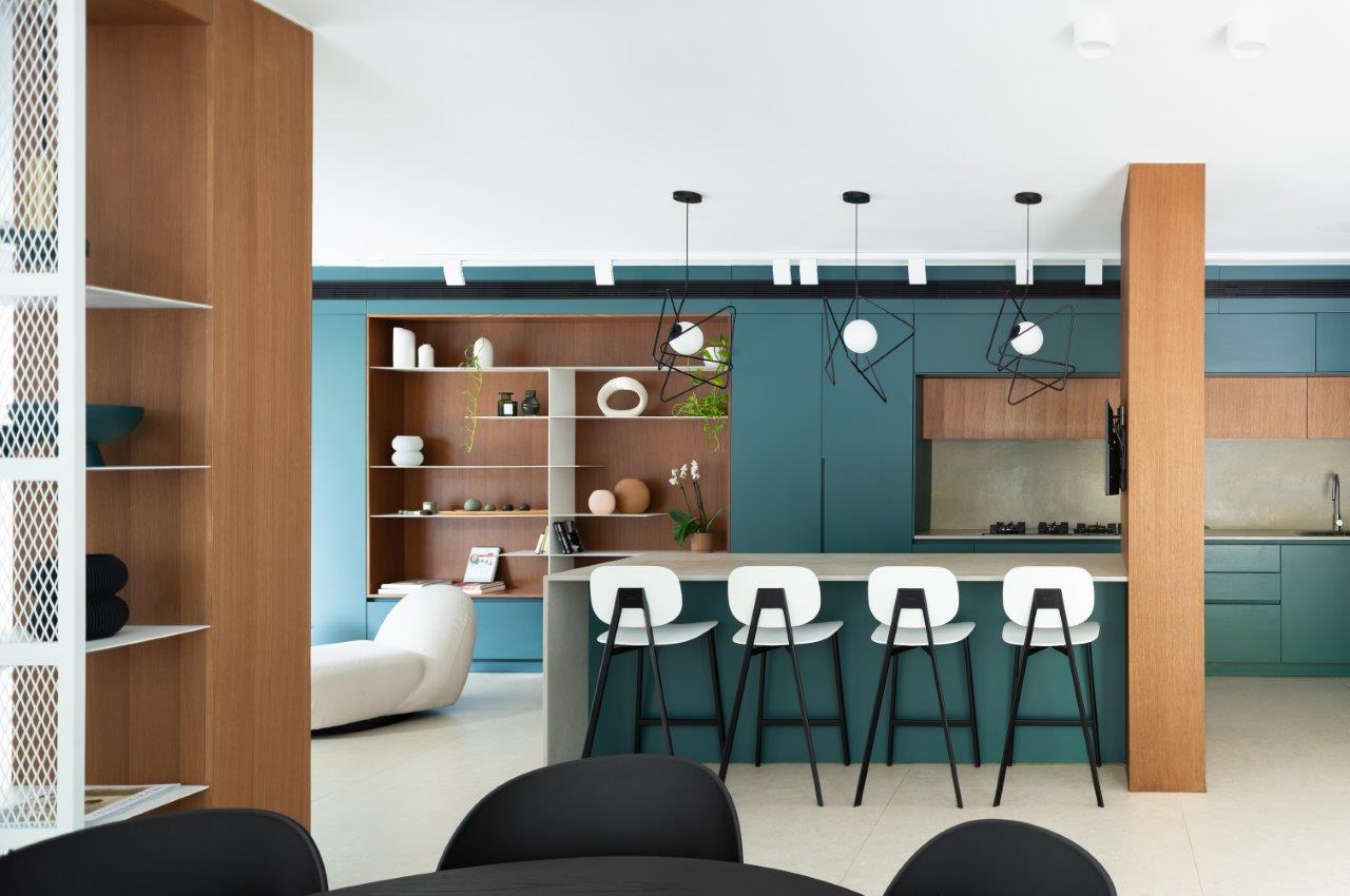 שיפוץ בית בסגנון מודרני אך חמים / טל בן זאב, TBZ Studio | D+A Magazine