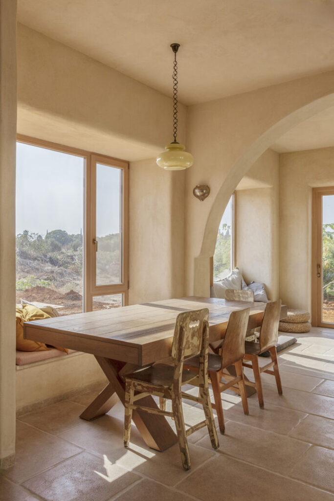 הבית בקיבוץ עינת, הוא באמת בית | D+A Magazine